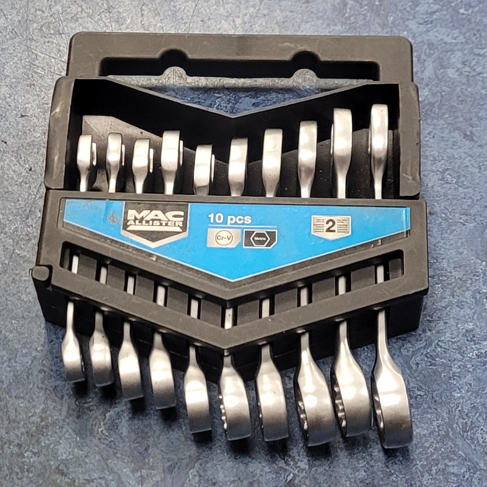 Used Mac Allister Mac Allister 10 pcs Metric Stubby combination Spanner ...